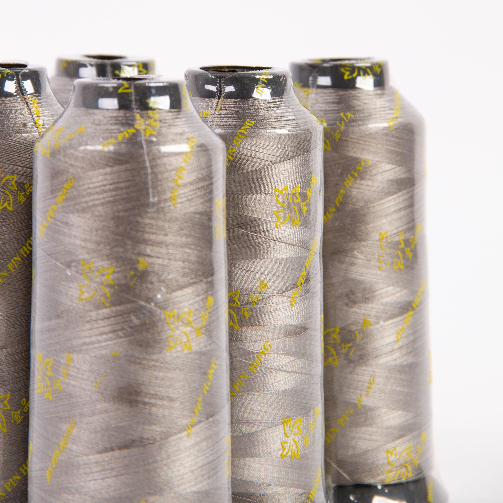 Silver Conductive Sewing Thread Anti Static Metallic Thread for Smart